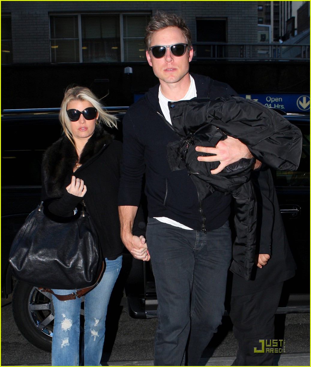 Jessica Simpson: Admired By Snooki!: Photo 2525031 | Eric Johnson ...