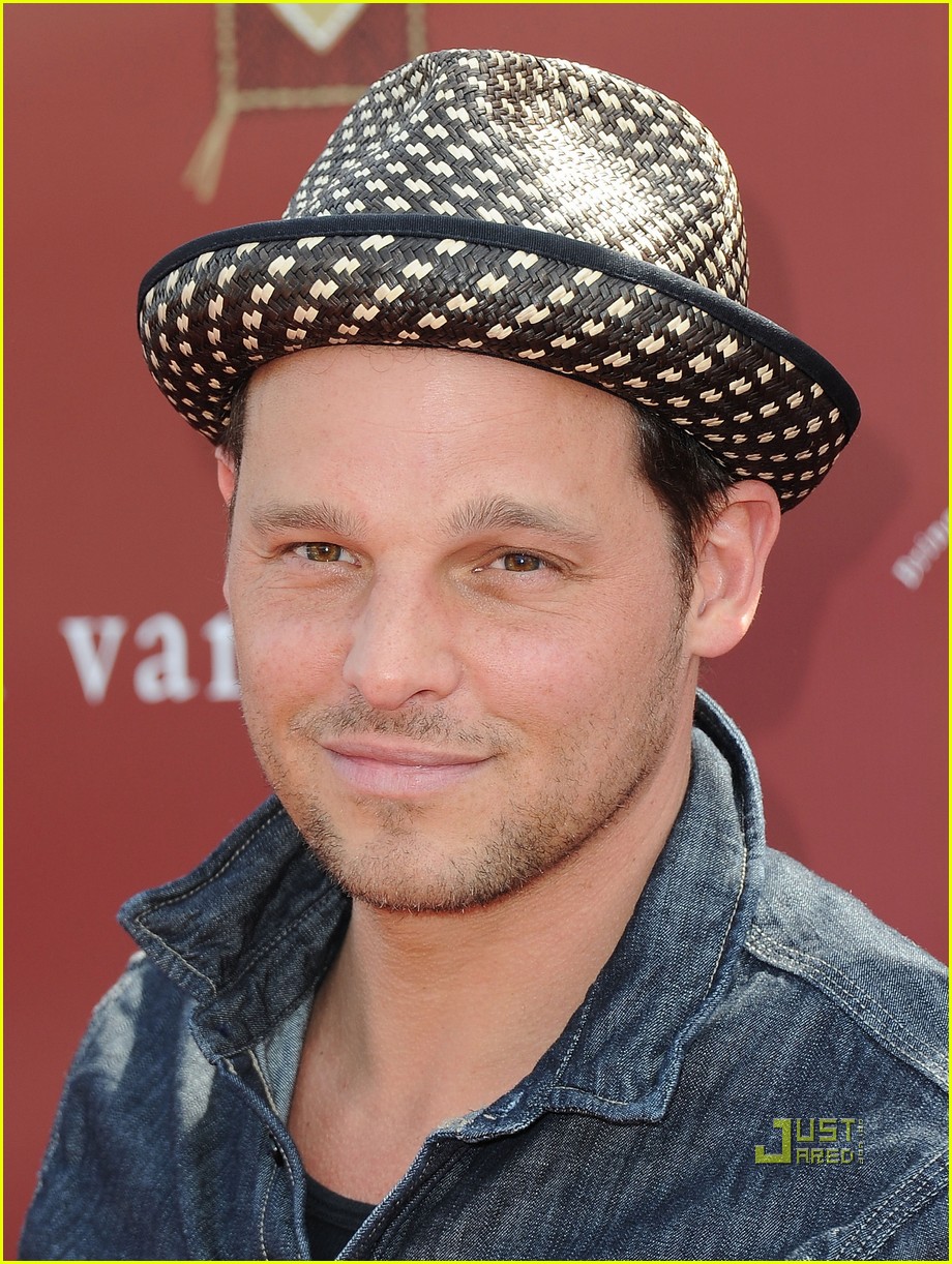 Justin Chambers & Chris Zylka: Stuart House Benefit!: Photo 2527546 ...