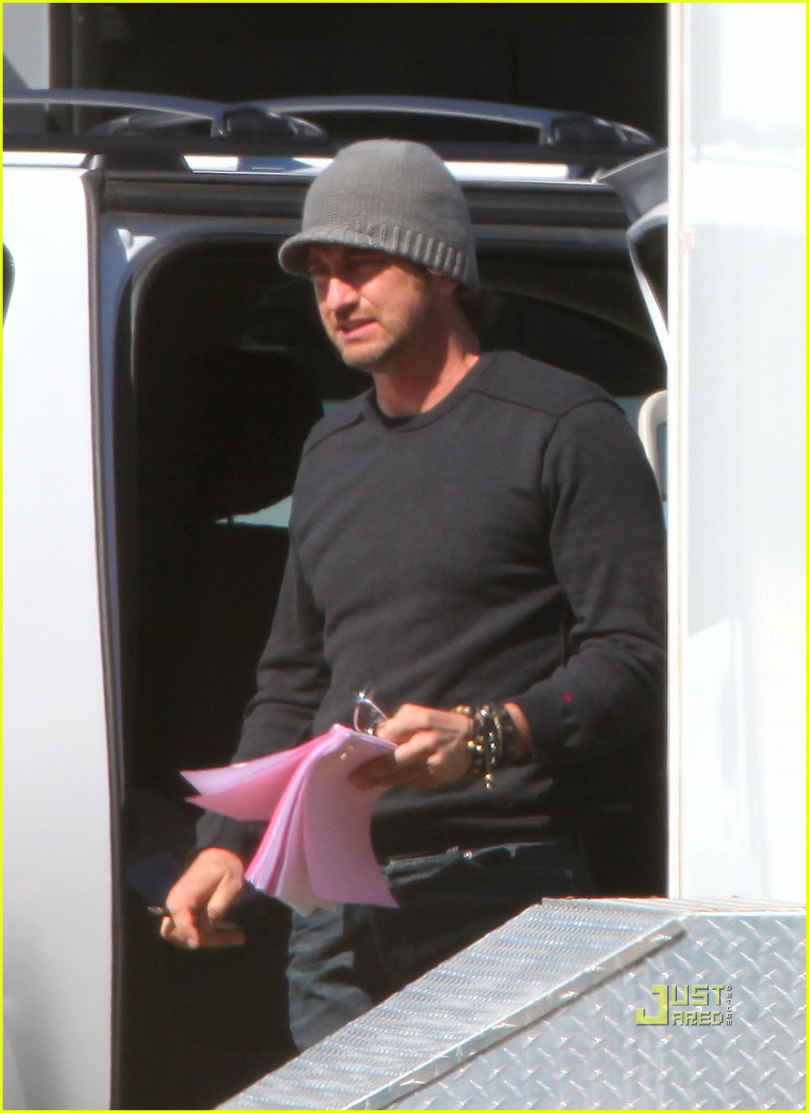 Gerard Butler: 'Playing the Field' in Louisiana!: Photo 2533421 ...