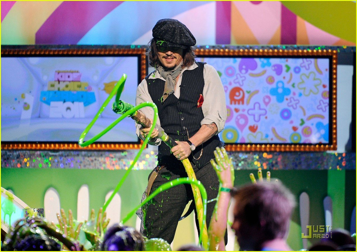 Johnny Depp: Slime Hose at KCA 2011!: Photo 2532426 | 2011 Kids' Choice ...