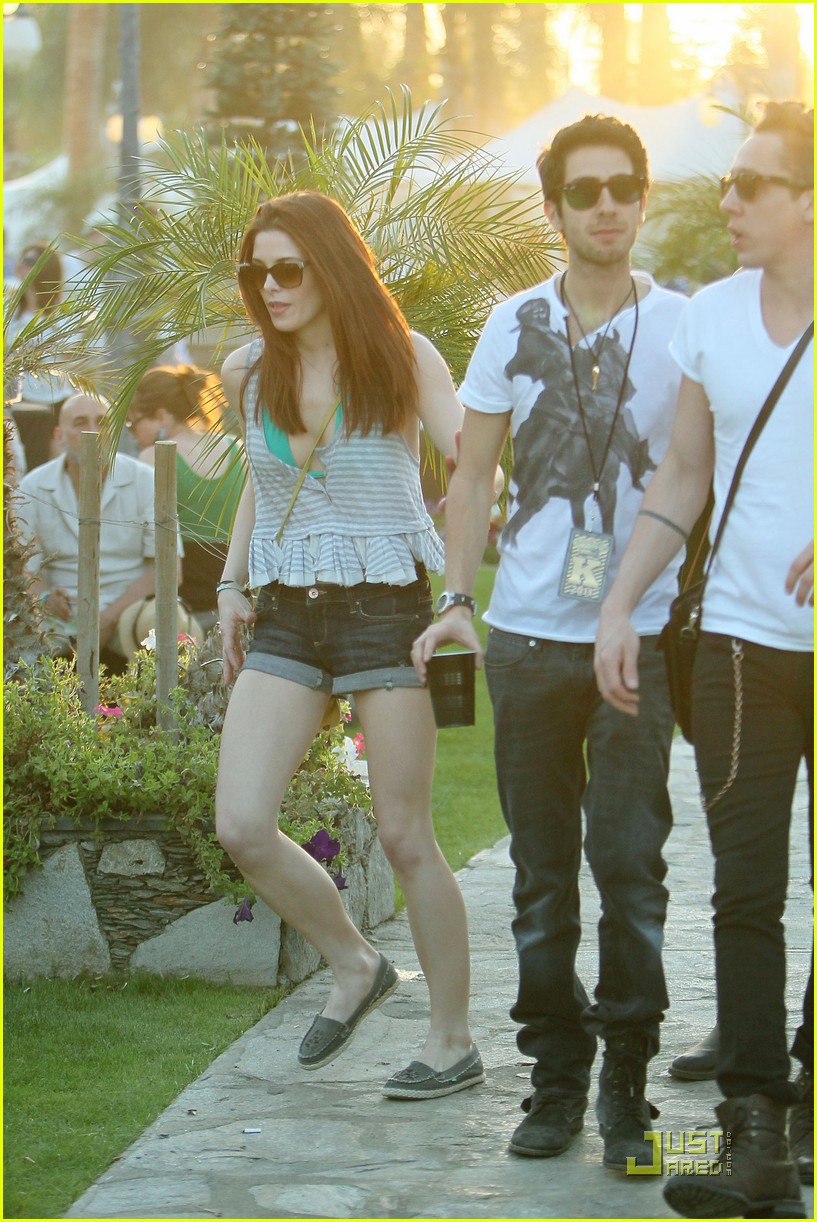 Ashley Greene: Coachella with Douglas Chabbott!: Photo 2535944 | 2011 ...