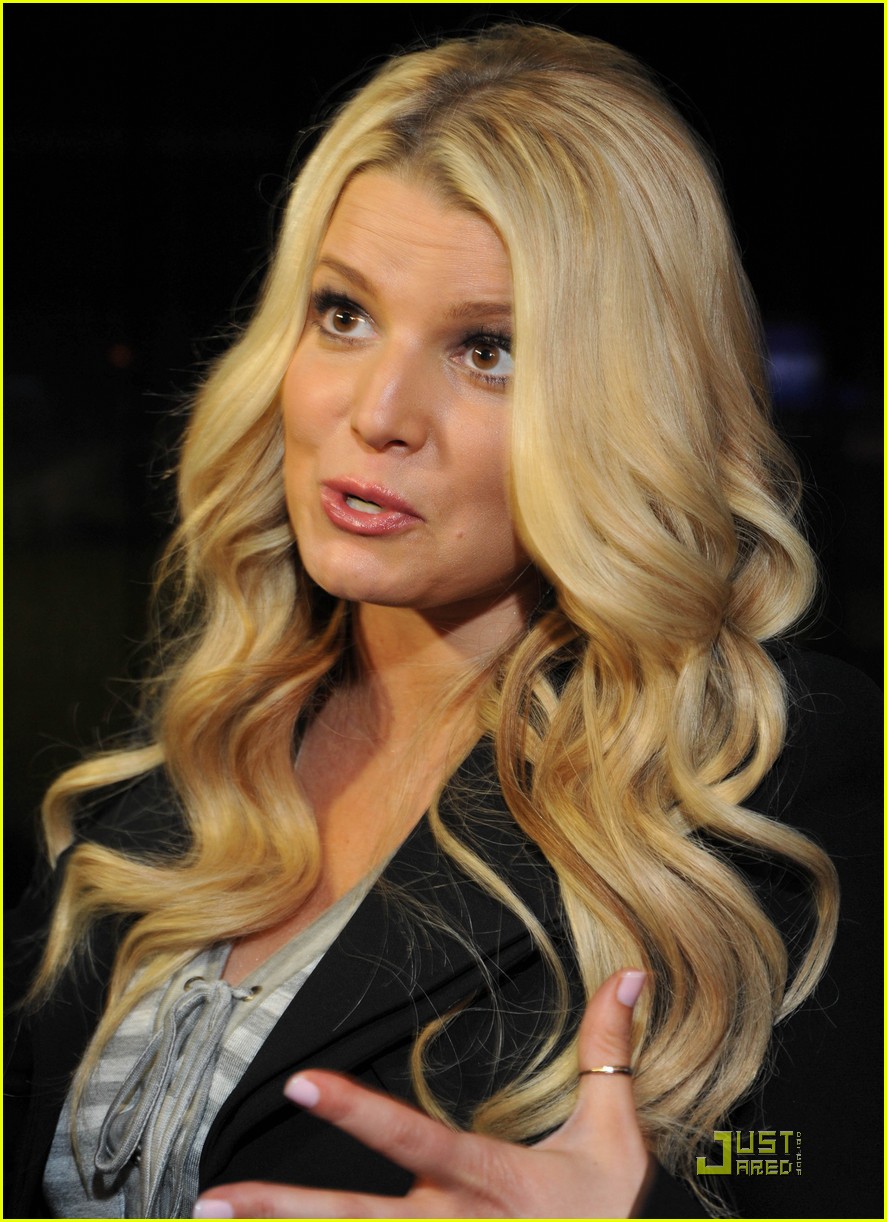 Jessica Simpson & Michelle Obama Support Military Families: Photo ...