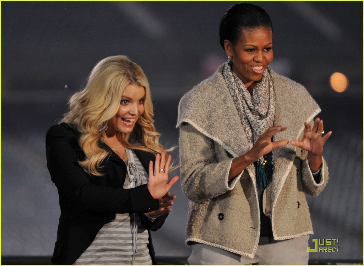 Jessica Simpson & Michelle Obama Support Military Families: Photo ...