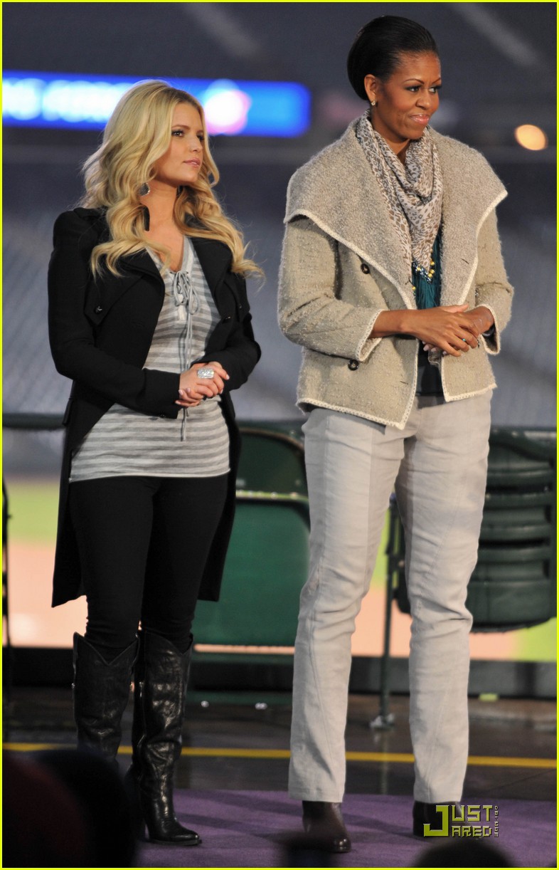 Jessica Simpson & Michelle Obama Support Military Families: Photo ...