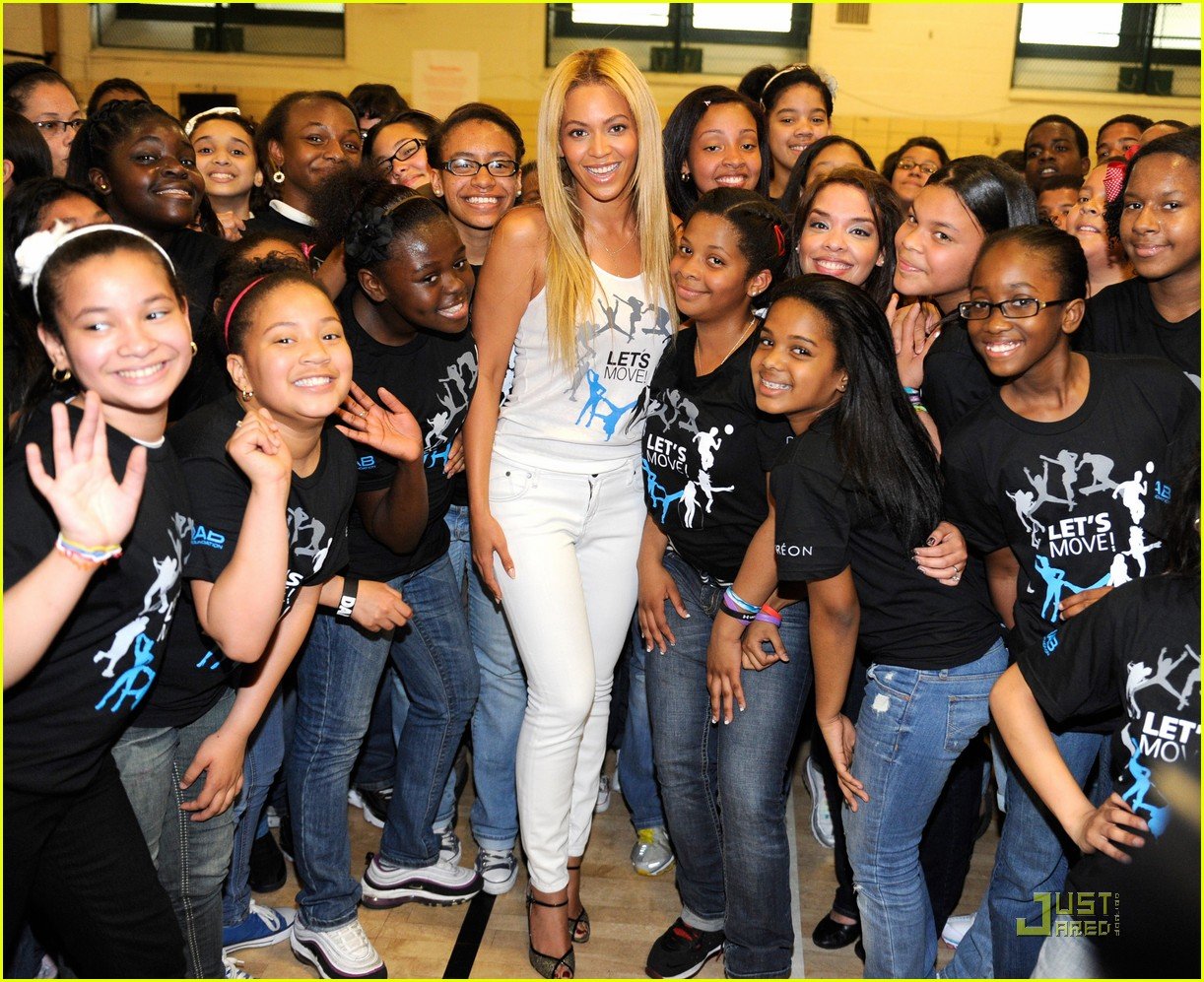 Beyonce: 'Let's Move' PS/MS 161!: Photo 2540942 | Beyonce Knowles ...