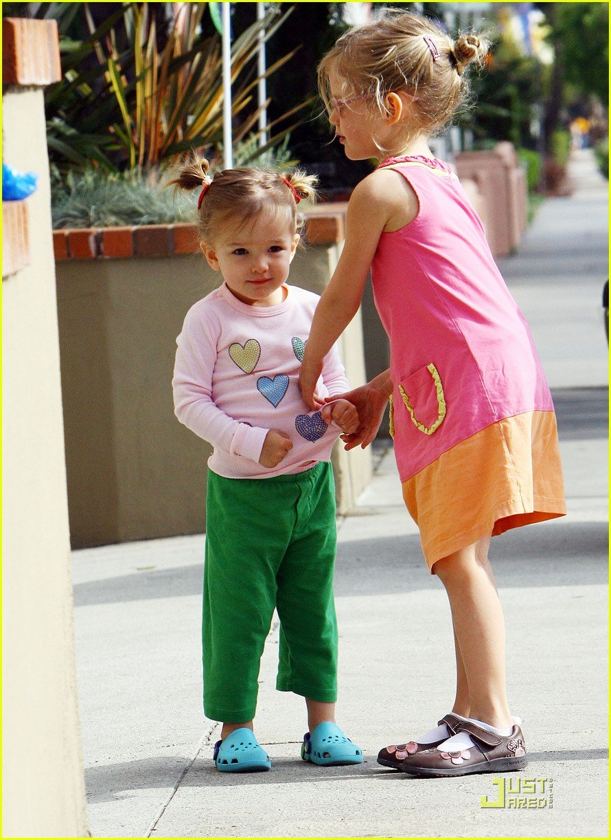 Jennifer Garner: Birthday Bash with the Kids!: Photo 2541981 | Ben ...