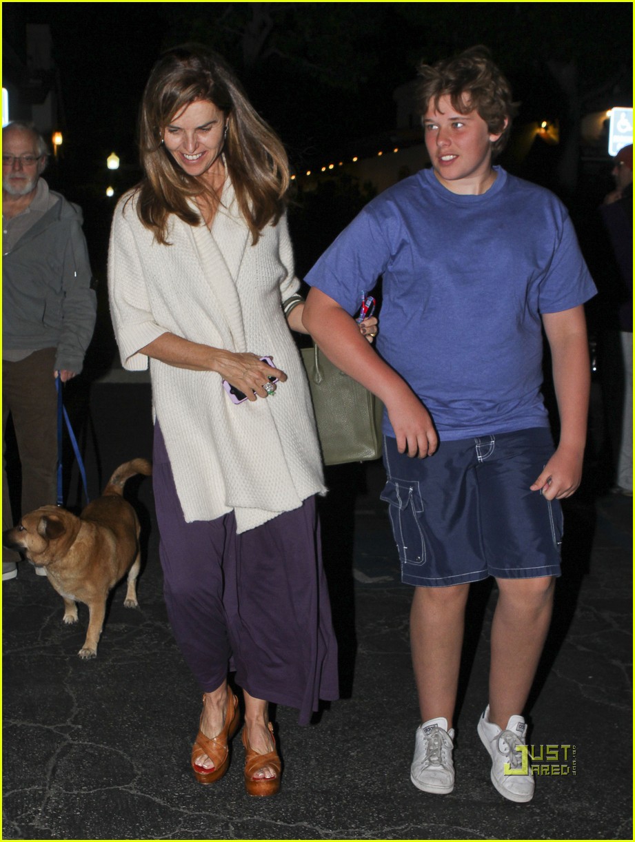 Maria Shriver: Malibu Dinner with the Family: Photo 2548420 | 00 Photos ...