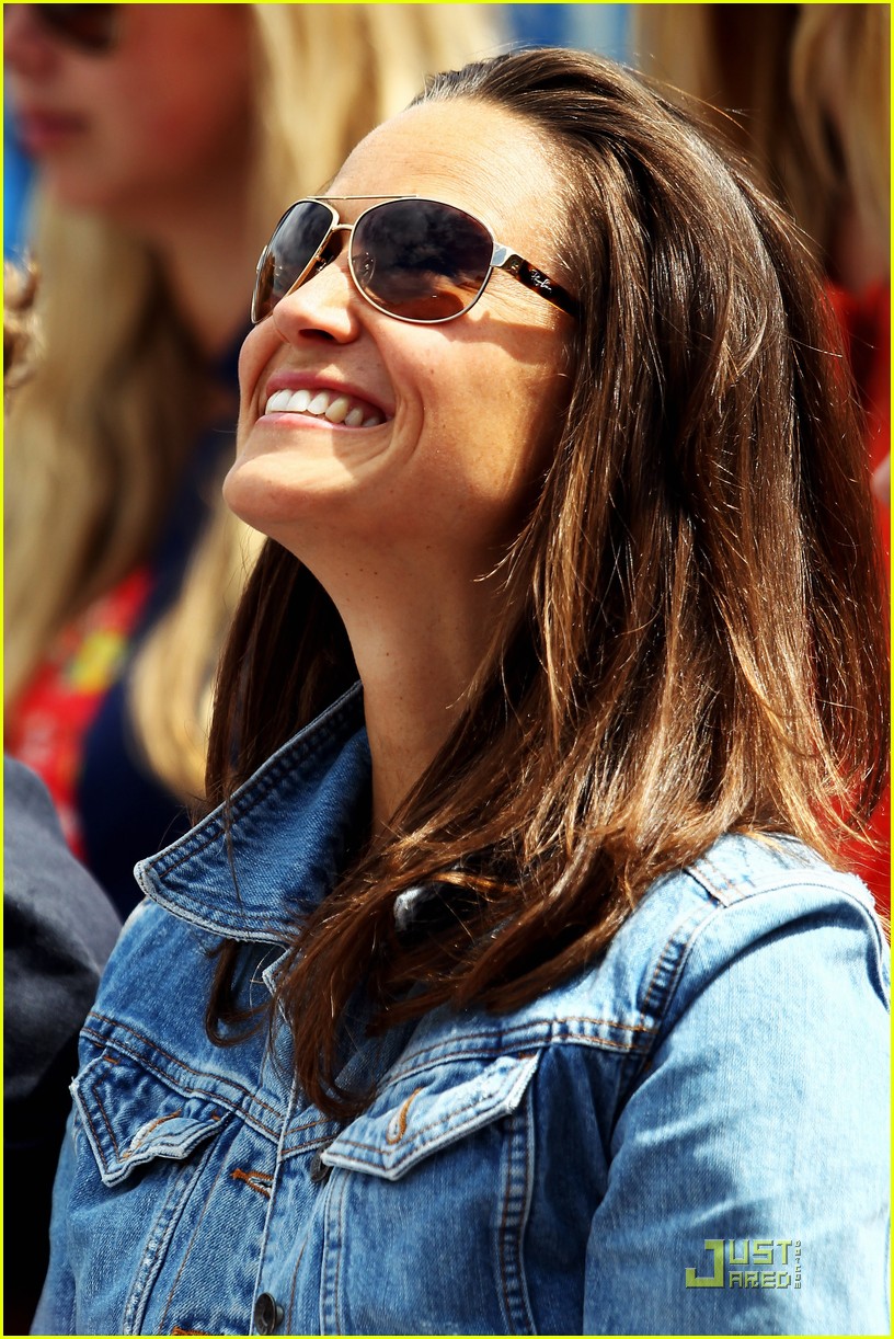 Pippa Middleton: Lovely London Lady!: Photo 2551281 | Pippa Middleton ...