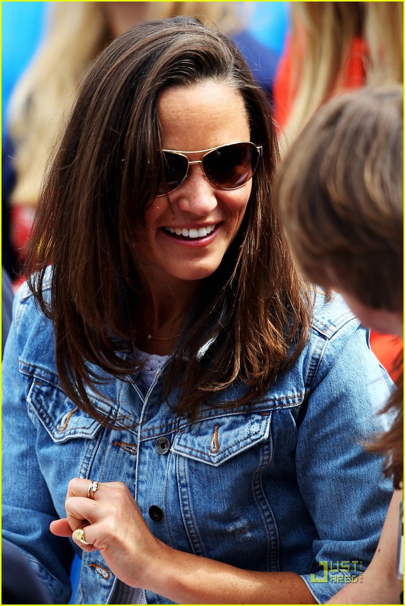 Pippa Middleton: Lovely London Lady!: Photo 2551286 | Pippa Middleton ...