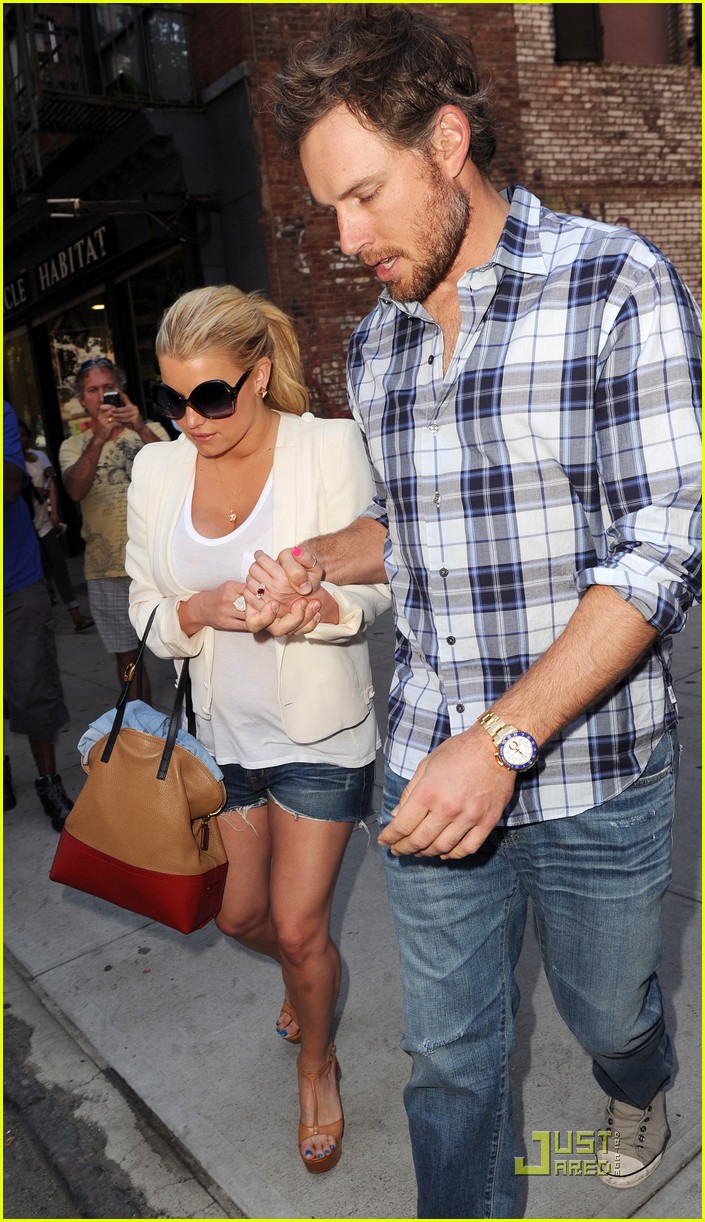 Jessica Simpson Adopts Eric Johnson's Dog!: Photo 2549243 | Eric ...