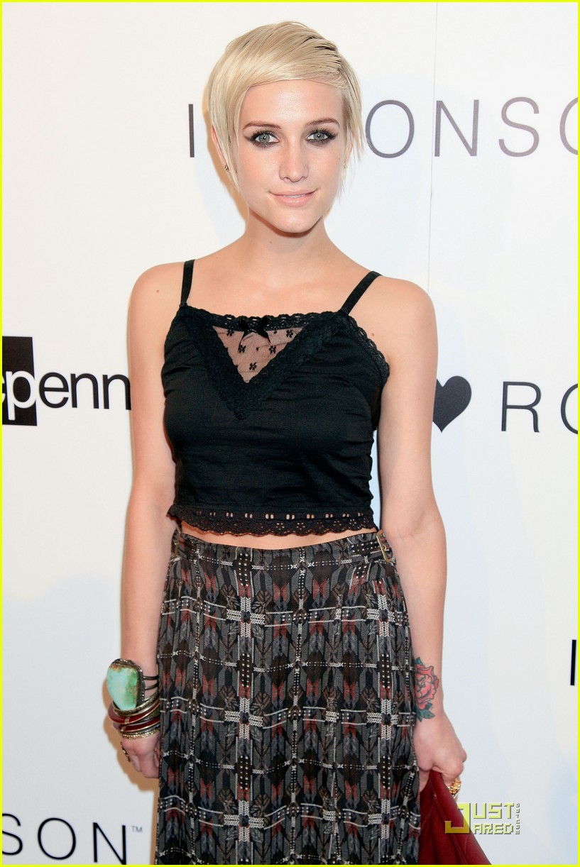 Ashlee Simpson & Nicole Richie: I Heart Ronson Party!: Photo 2554532 ...