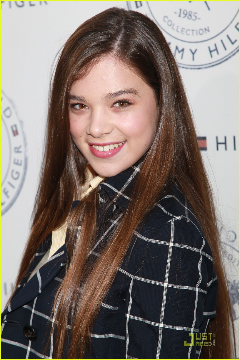 Hailee Steinfeld: Prep World Pop Up House Launch Party!: Photo 2551263 ...