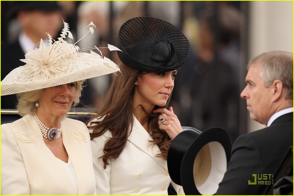 Prince William & Kate: Trooping the Colour Parade!: Photo 2551360 ...