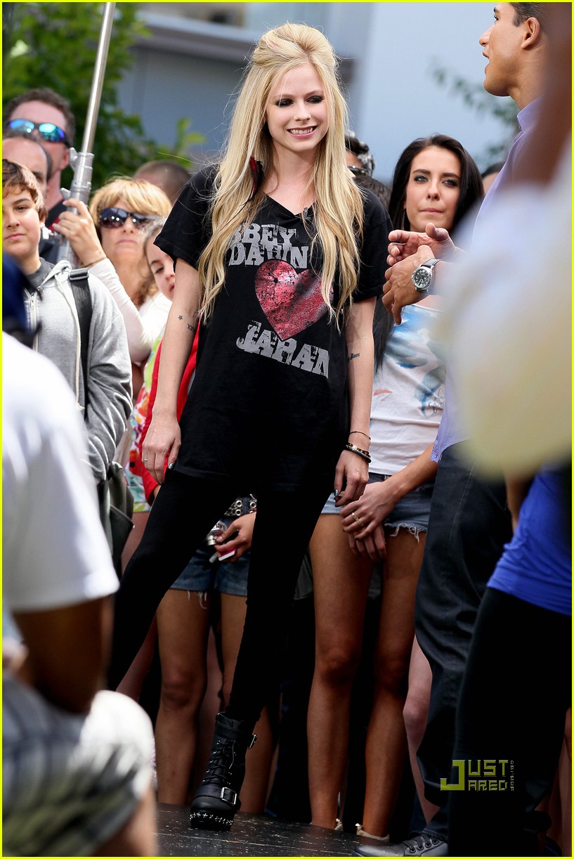 Avril Lavigne: Abbey Dawn Japan Tee!: Photo 2560648 | Avril Lavigne ...