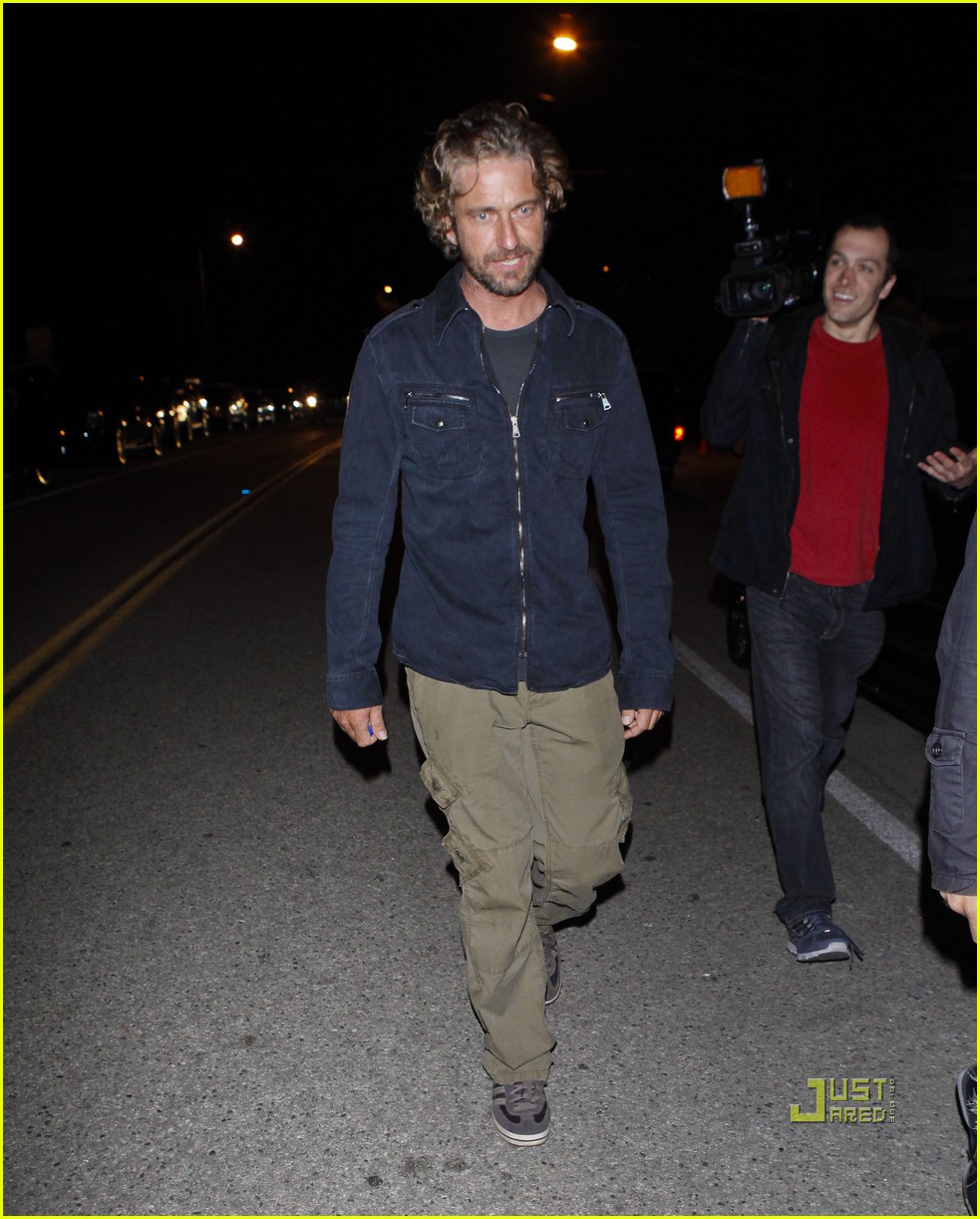 Gerard Butler: Party in Malibu!: Photo 2557756 | Gerard Butler Photos ...