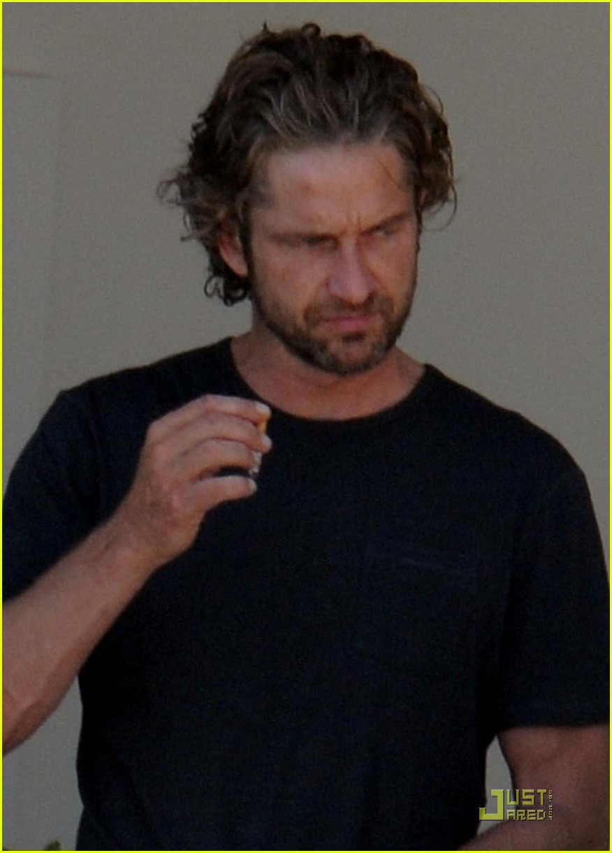 Gerard Butler: 'Machine Gun Preacher' Gets Release Date: Photo 2559022 ...