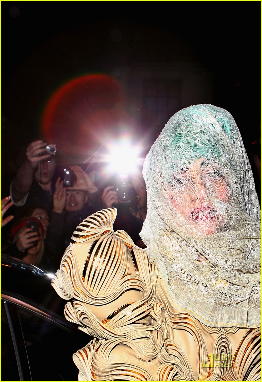 Lady Gaga: Club Hopping in Sydney!: Photo 2559851 | Lady Gaga Photos ...