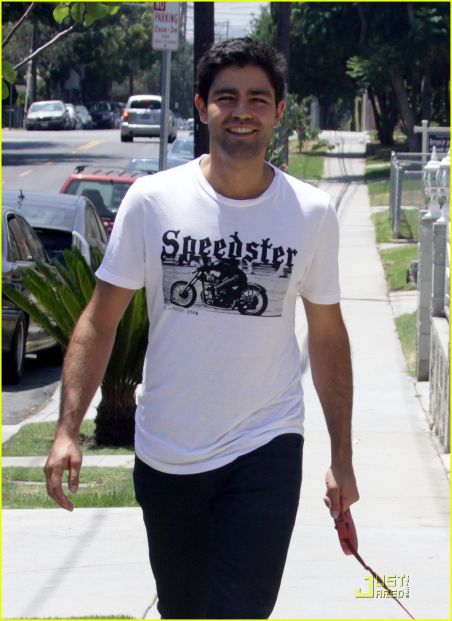 Adrian Grenier: 'Entourage' Final Season Trailer!: Photo 2559580 ...