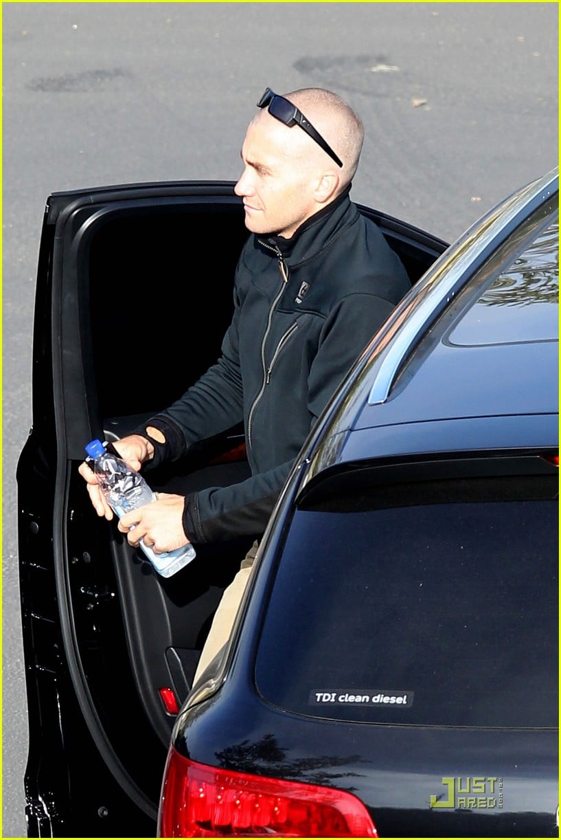 Jake Gyllenhaal: Back to Work on 'End of Watch': Photo 2562616 | Jake ...