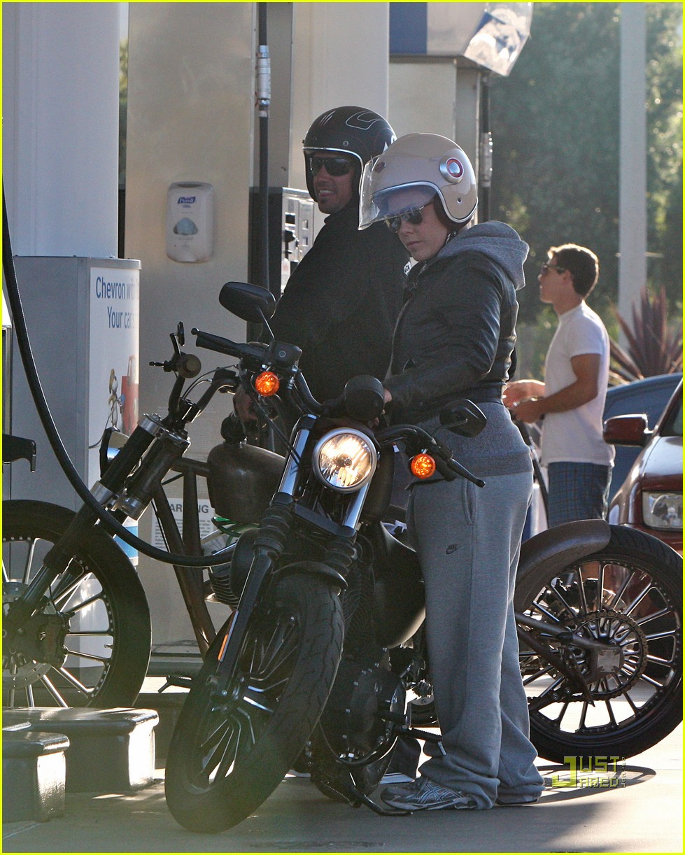 Pink & Carey Hart: Motorcycle Mates: Photo 2563897 | Carey Hart, Pink ...
