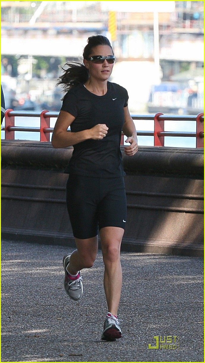 Pippa Middleton: Embankment Morning Jog!: Photo 2562822 | Pippa ...