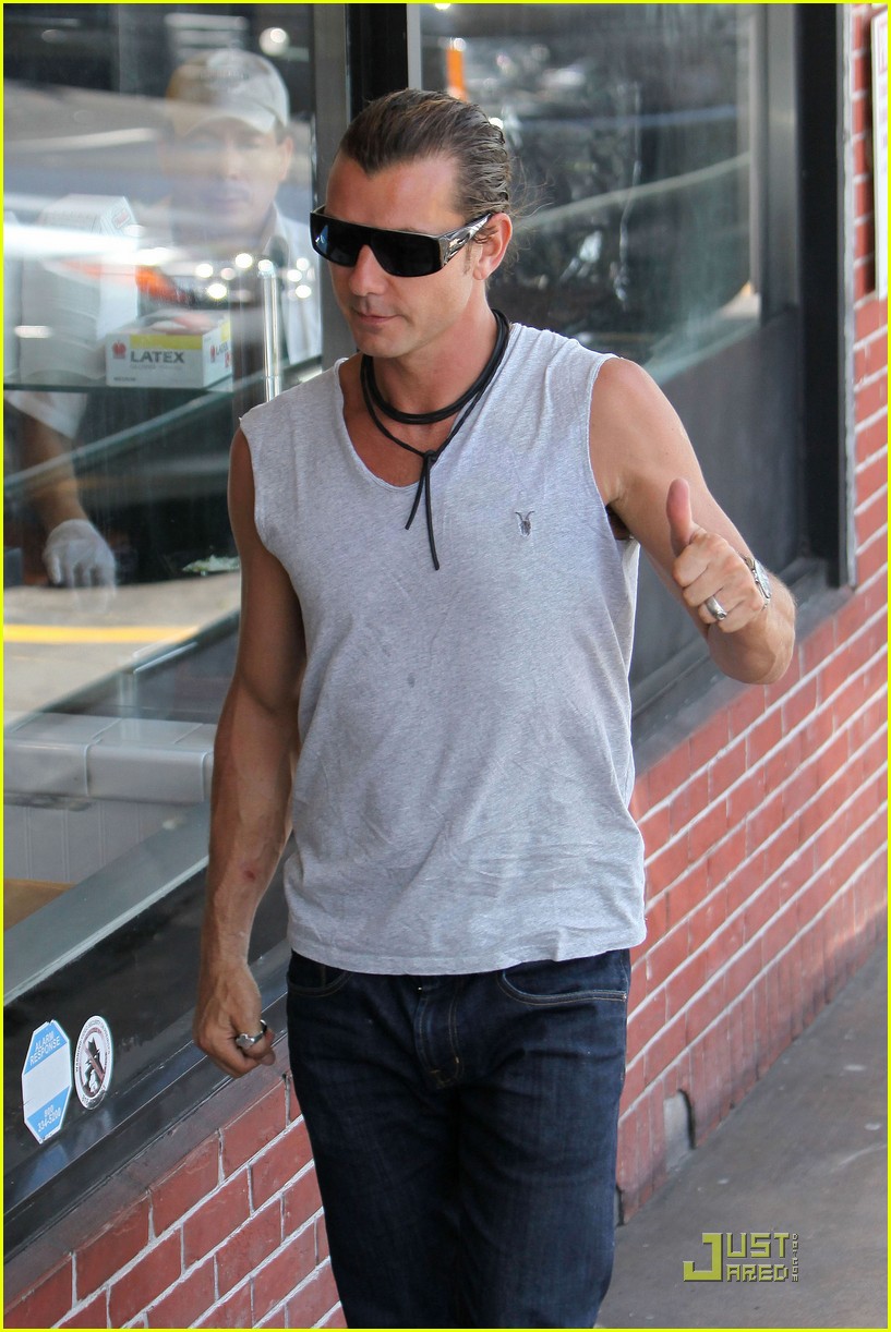 Gavin Rossdale: Sleeveless Muscle Man!: Photo 2559281 | Gavin Rossdale ...