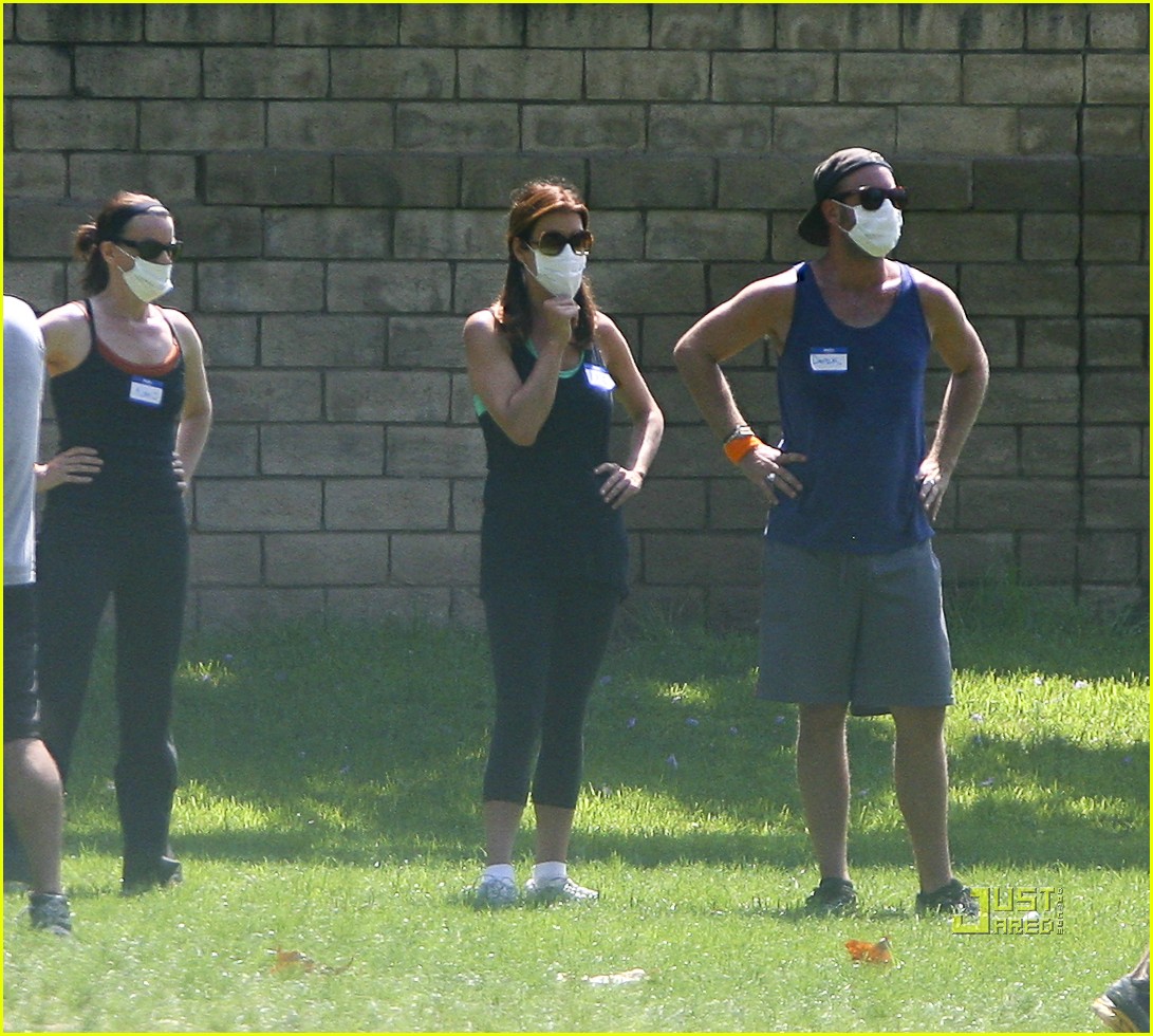 Kate Walsh: Squirt Gun Fight with Friends!: Photo 2563346 | Kate Walsh ...