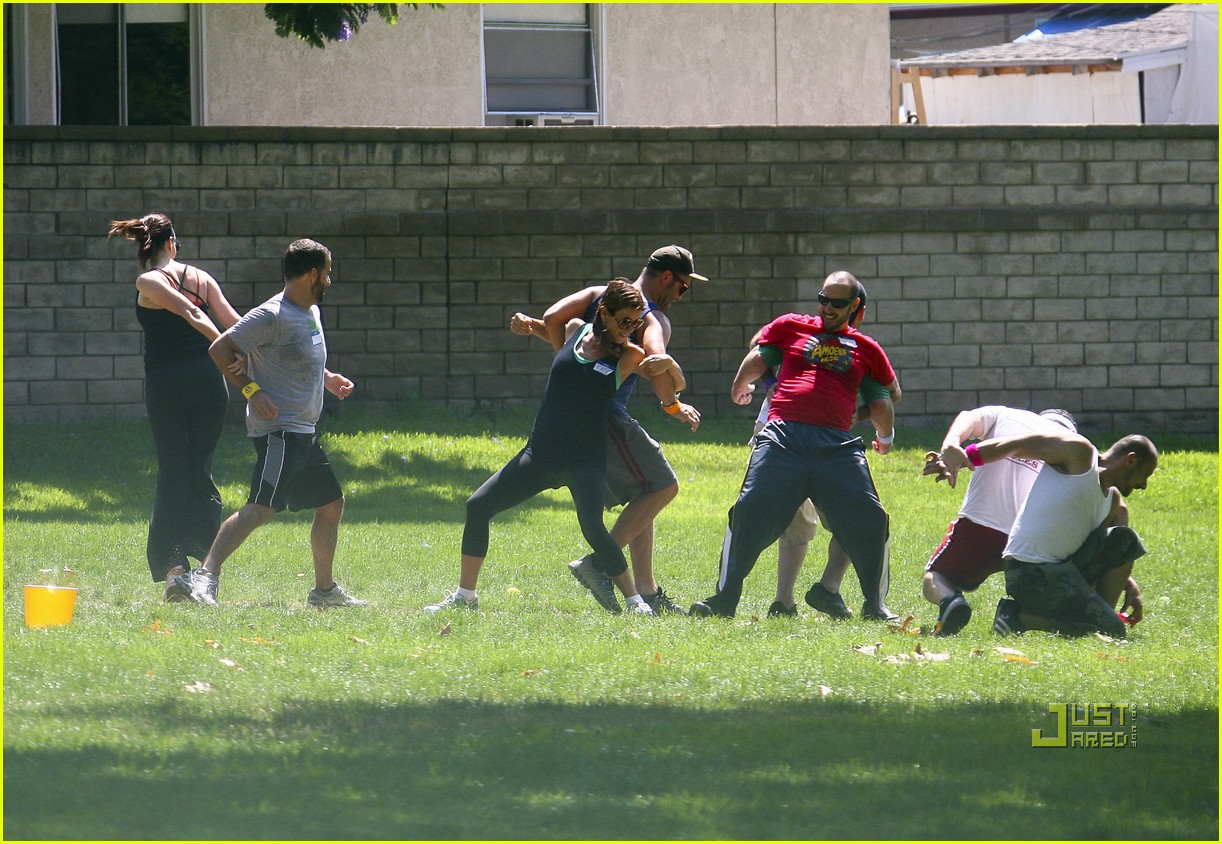 Kate Walsh: Squirt Gun Fight with Friends!: Photo 2563353 | Kate Walsh ...