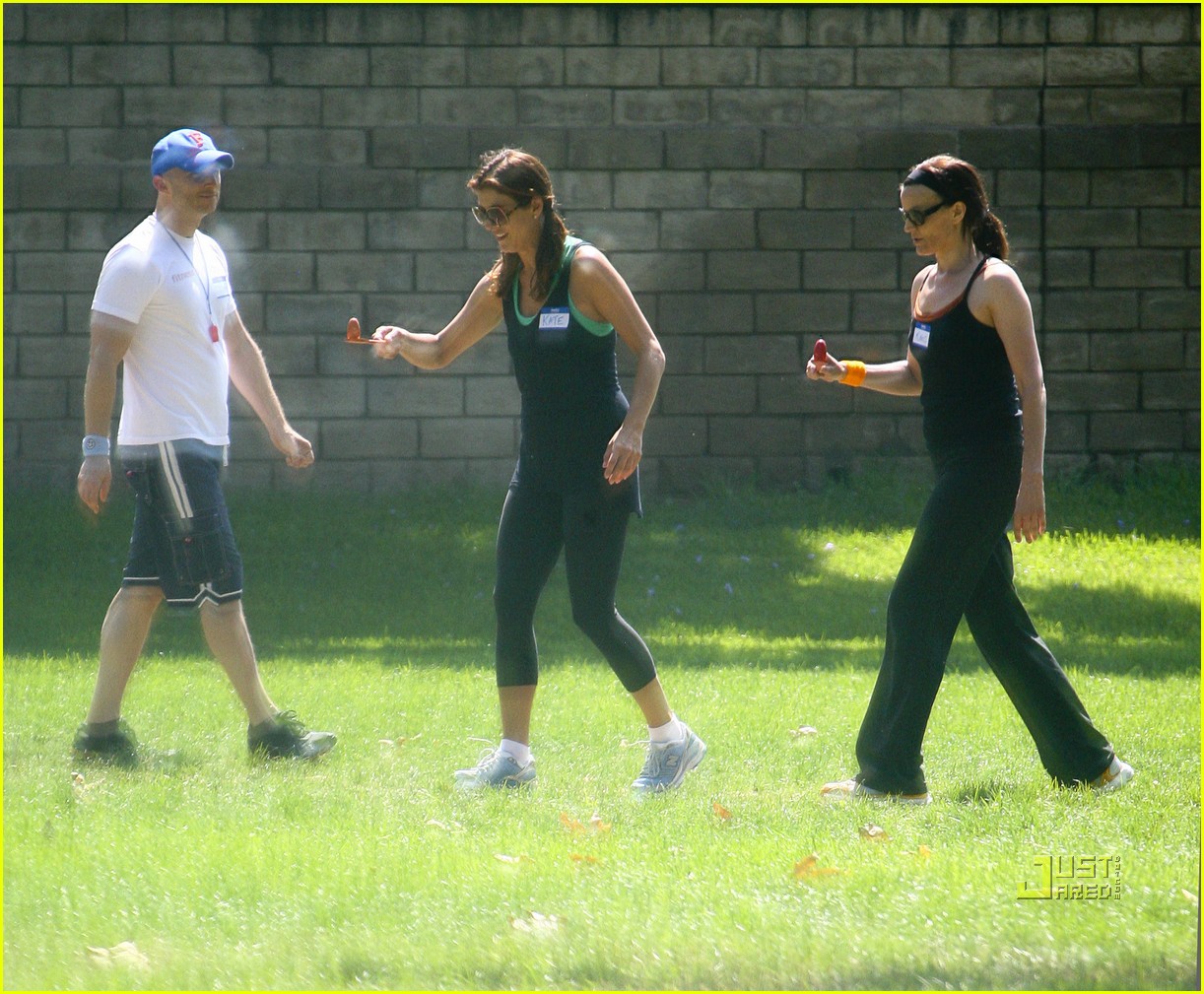 Kate Walsh: Squirt Gun Fight with Friends!: Photo 2563354 | Kate Walsh ...