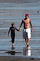 David Beckham: Shirtless Boogie Boarding with the Boys!: Photo 2575234 | Brooklyn Beckham ...