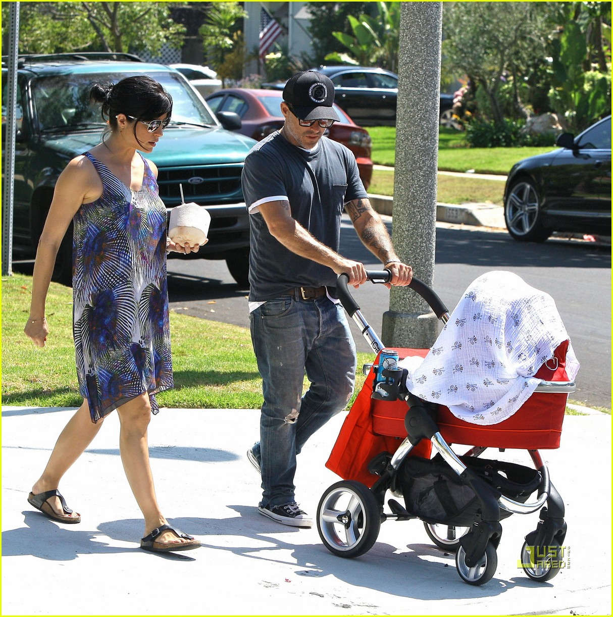 Selma Blair & Jason Bleick Stroll with Arthur: Photo 2567801 | Arthur ...