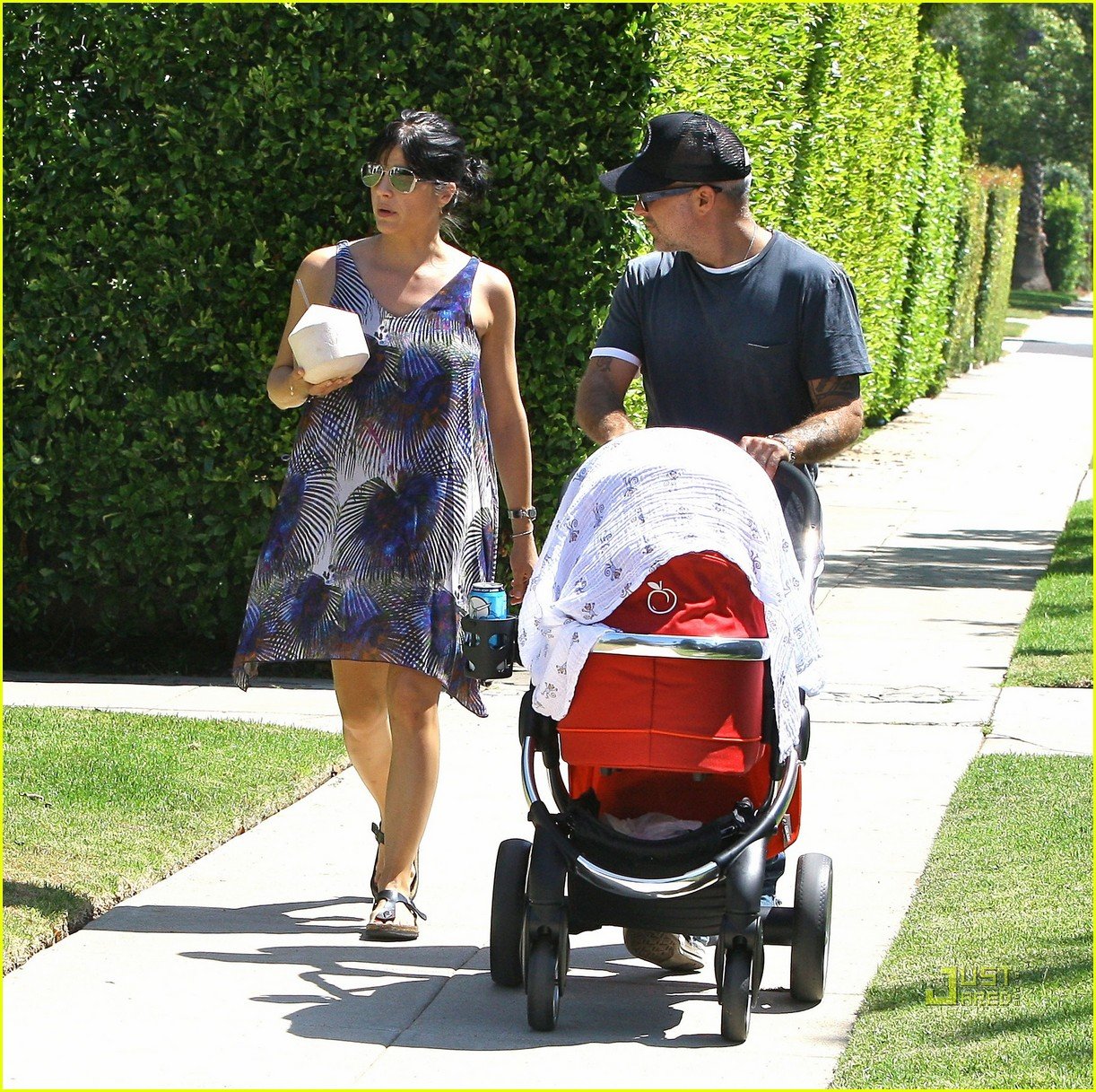 Selma Blair & Jason Bleick Stroll with Arthur: Photo 2567806 | Arthur ...