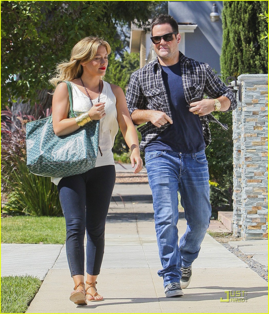 Hilary Duff & Mike Comrie: Party Pair!: Photo 2568514 | Hilary Duff ...