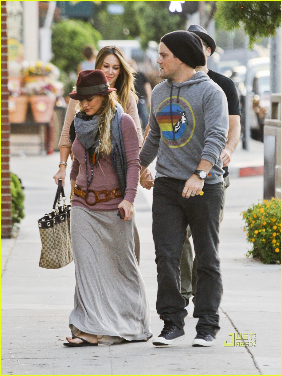 Hilary Duff & Mike: Double Date with Haylie & Nick!: Photo 2570391 ...