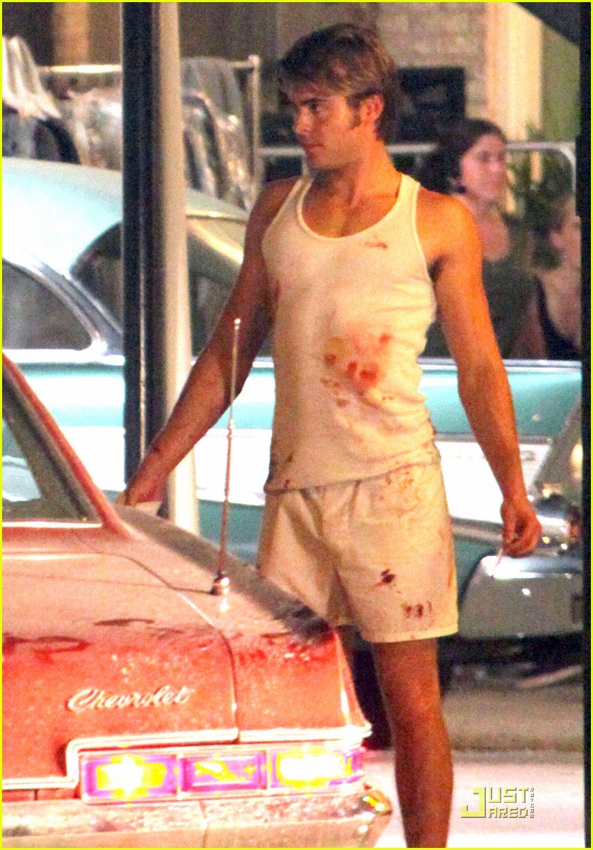 Zac Efron: Bloody Underwear on 'Paperboy' Set!: Photo 2573863 | Nicole ...