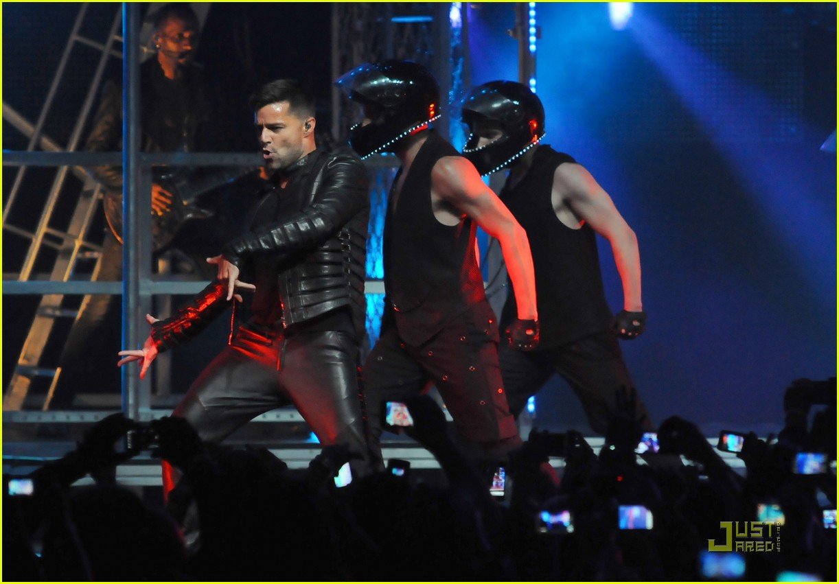 Ricky Martin: Concert in Sao Paulo!: Photo 2574160 | Ricky Martin ...