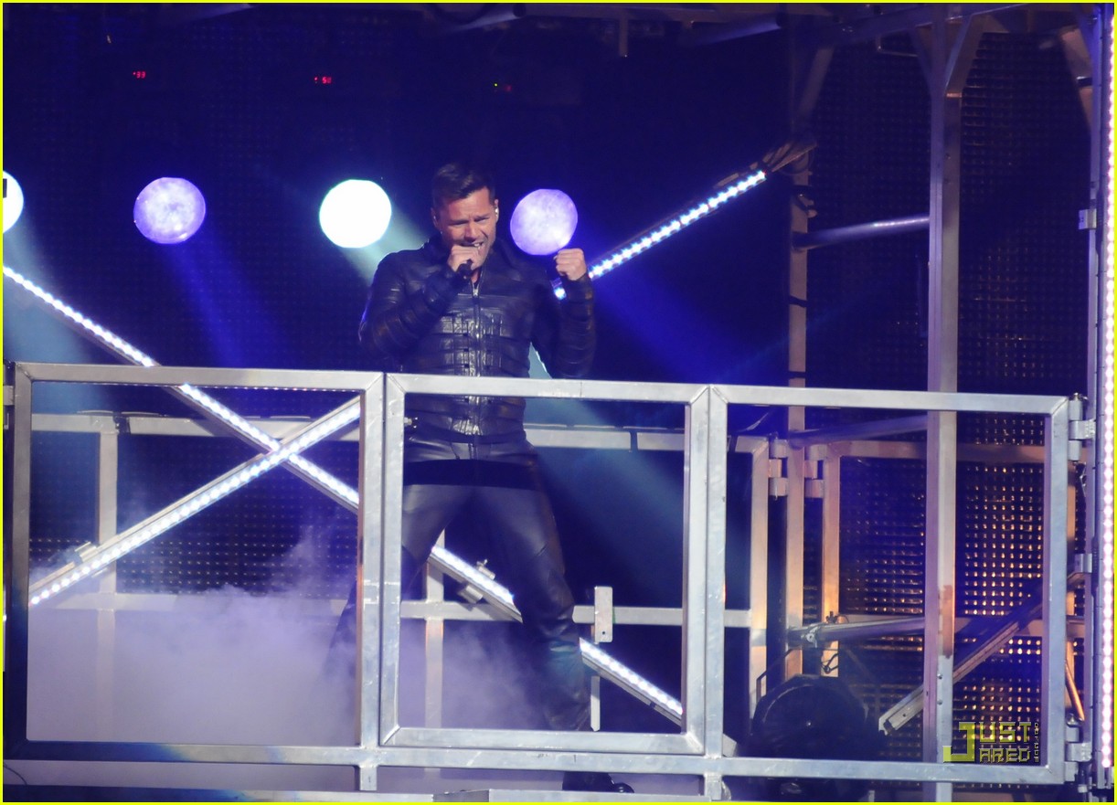 Ricky Martin: Concert in Sao Paulo!: Photo 2574164 | Ricky Martin ...