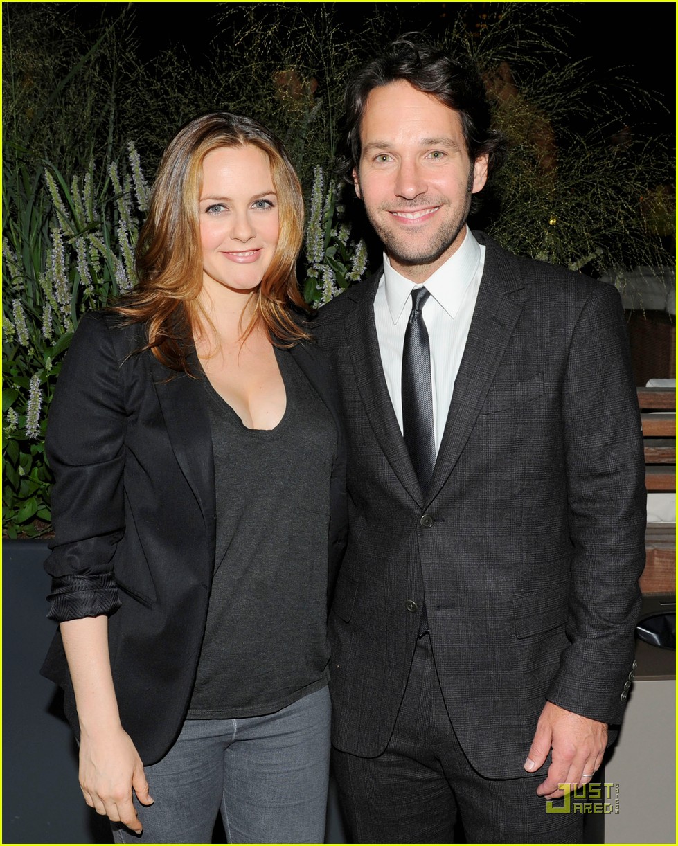 Alicia Silverstone & Paul Rudd: 'Our Idiot Brother' Screening: Photo ...