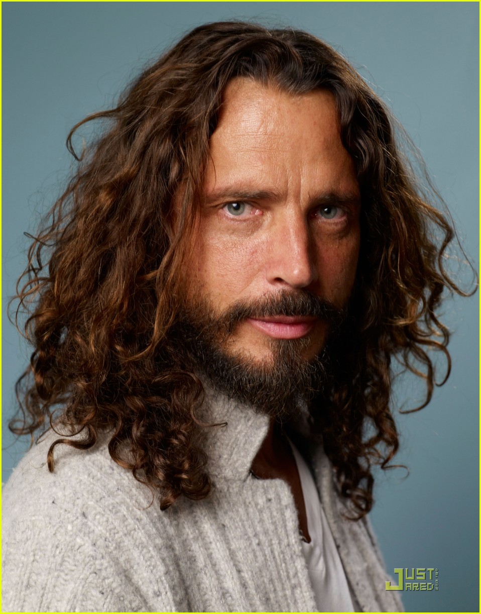 Gerard Butler: 'Machine Gun Preacher' Portraits at TIFF: Photo 2578167 ...