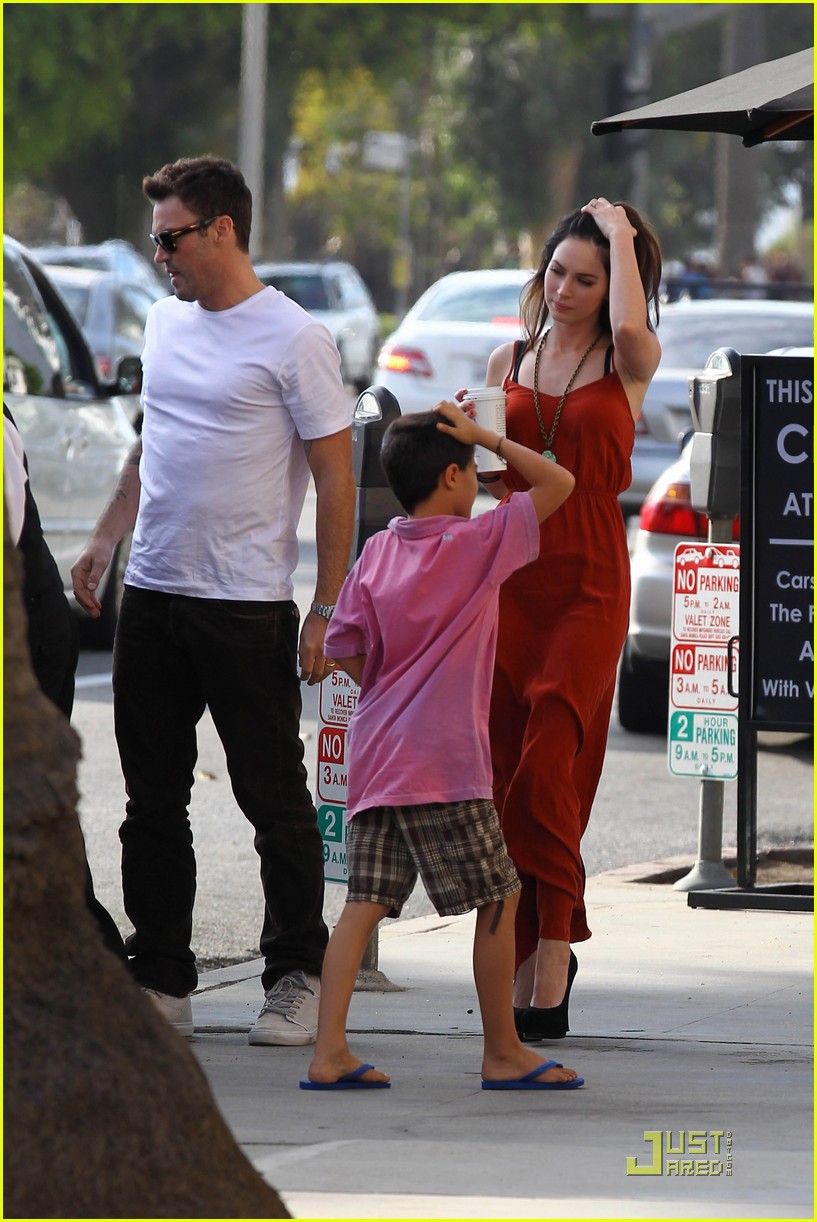 Megan Fox & Brian Austin Green: Santa Monica Sunday Dinner!: Photo ...