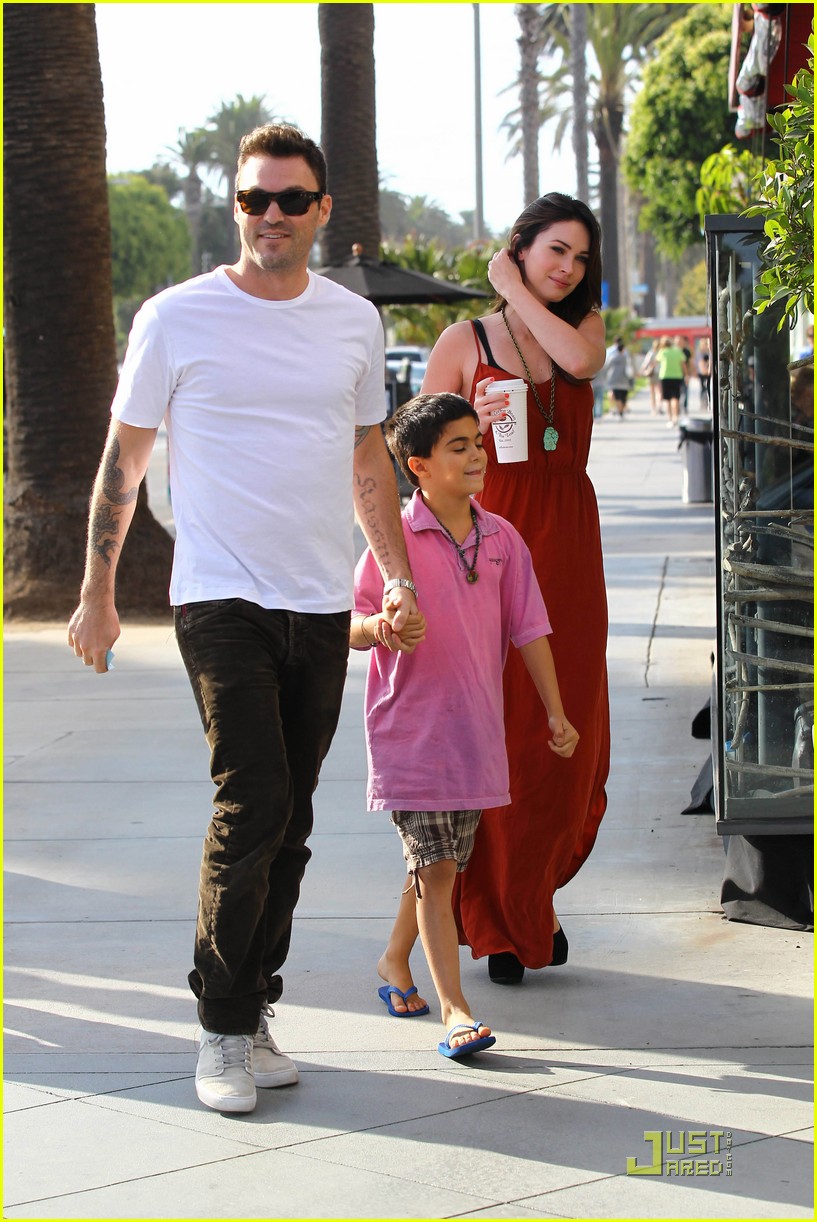 Megan Fox & Brian Austin Green: Santa Monica Sunday Dinner!: Photo ...