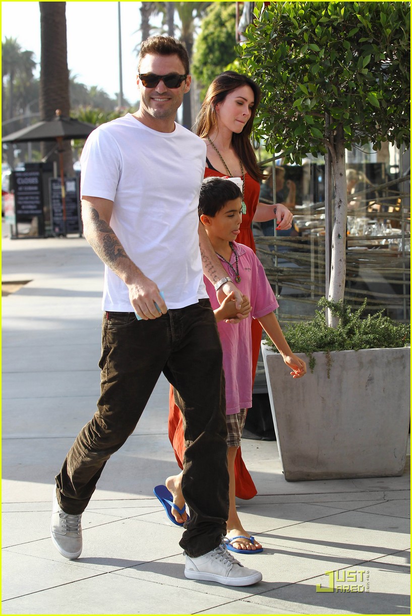 Megan Fox & Brian Austin Green: Santa Monica Sunday Dinner!: Photo ...