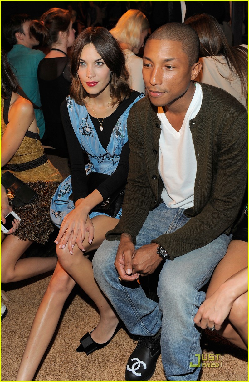 Alicia Keys & Alexa Chung: Front Row at Proenza Schouler!: Photo ...