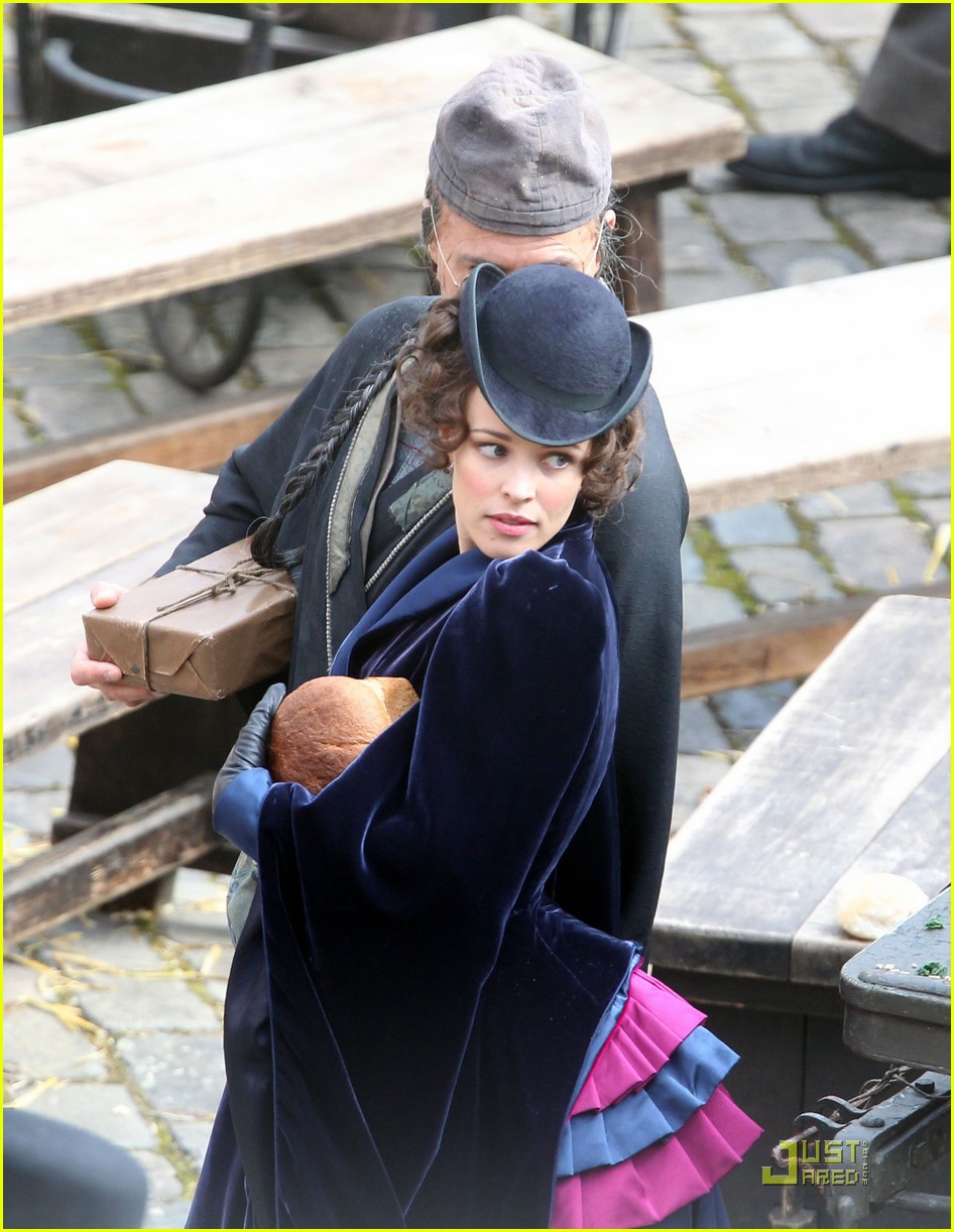 Rachel McAdams & Robert Downey Jr.: 'Sherlock' Re-shoots!: Photo ...