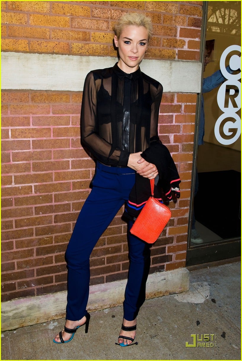 Lea Michele & Jaime King Catch Jason Wu's Fashion Show: Photo 2578101 ...