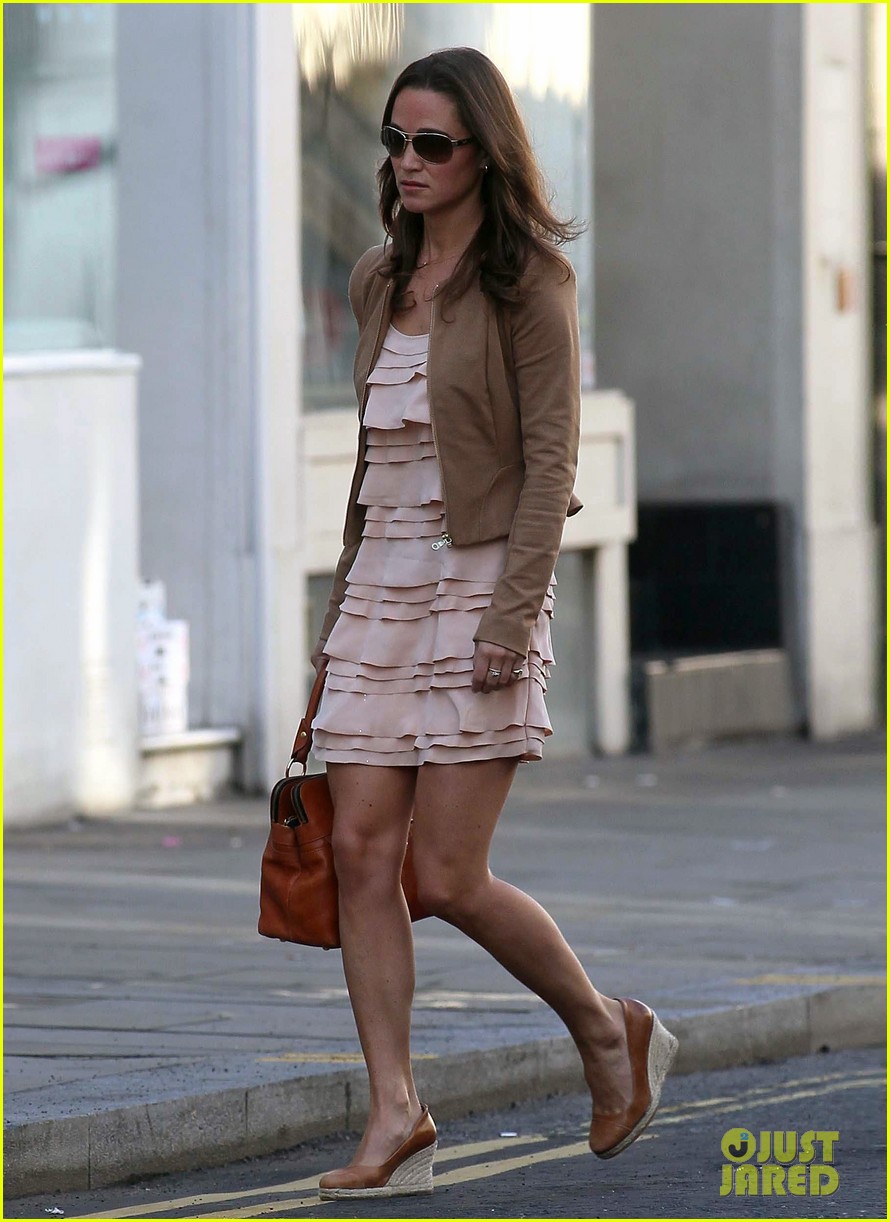 Pippa Middleton: Caffeine & Kings Road: Photo 2585458 | Pippa Middleton ...
