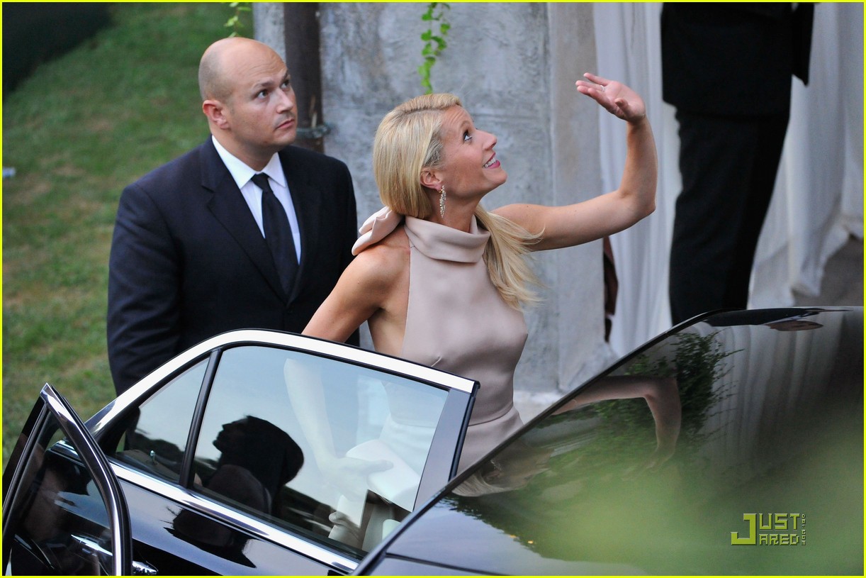 Gwyneth Paltrow Premieres 'Contagion' in Venice: Photo 2576366 ...