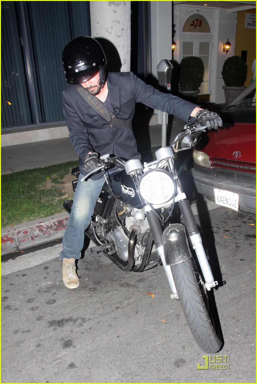 Keanu Reeves: Motorcycle Man!: Photo 2583321 | Keanu Reeves Photos ...
