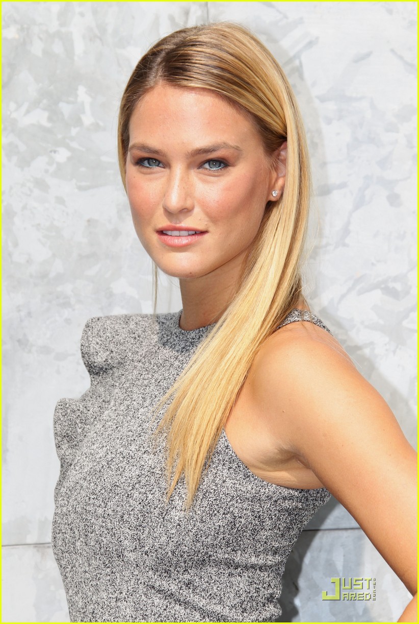 Bar Refaeli: Emporio Armani Fashion Show!: Photo 2583523 | Bar Refaeli ...