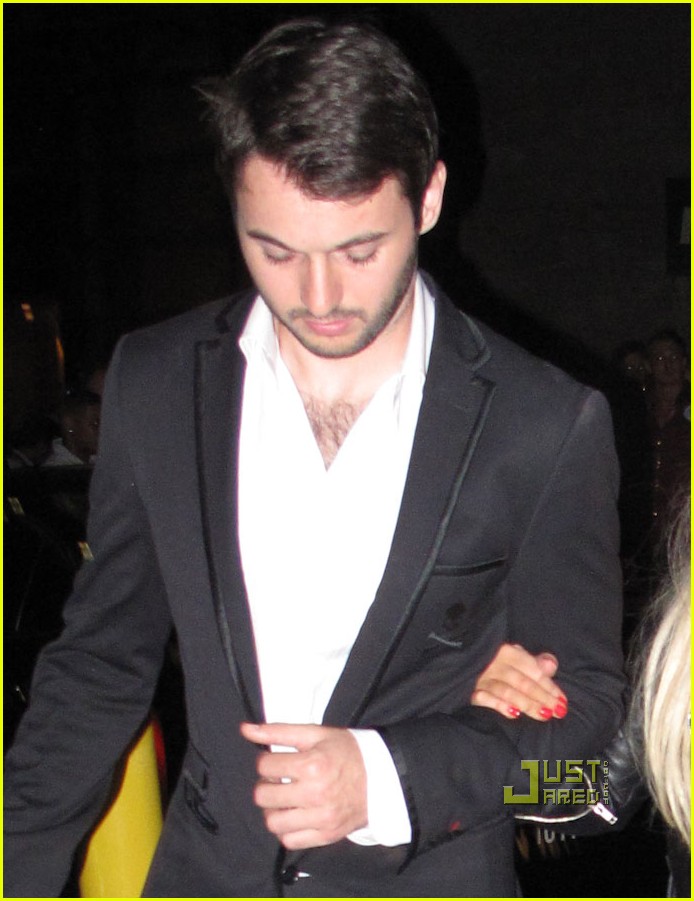 Christina Aguilera & Matthew Rutler: Boxing Match in Vegas!: Photo ...